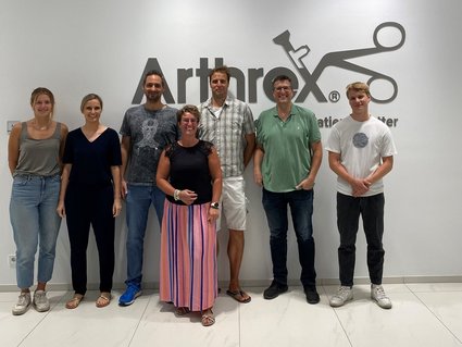 Interne Weiterbildung der Sportorthopädie im ArthroLab der Firma Arthrex